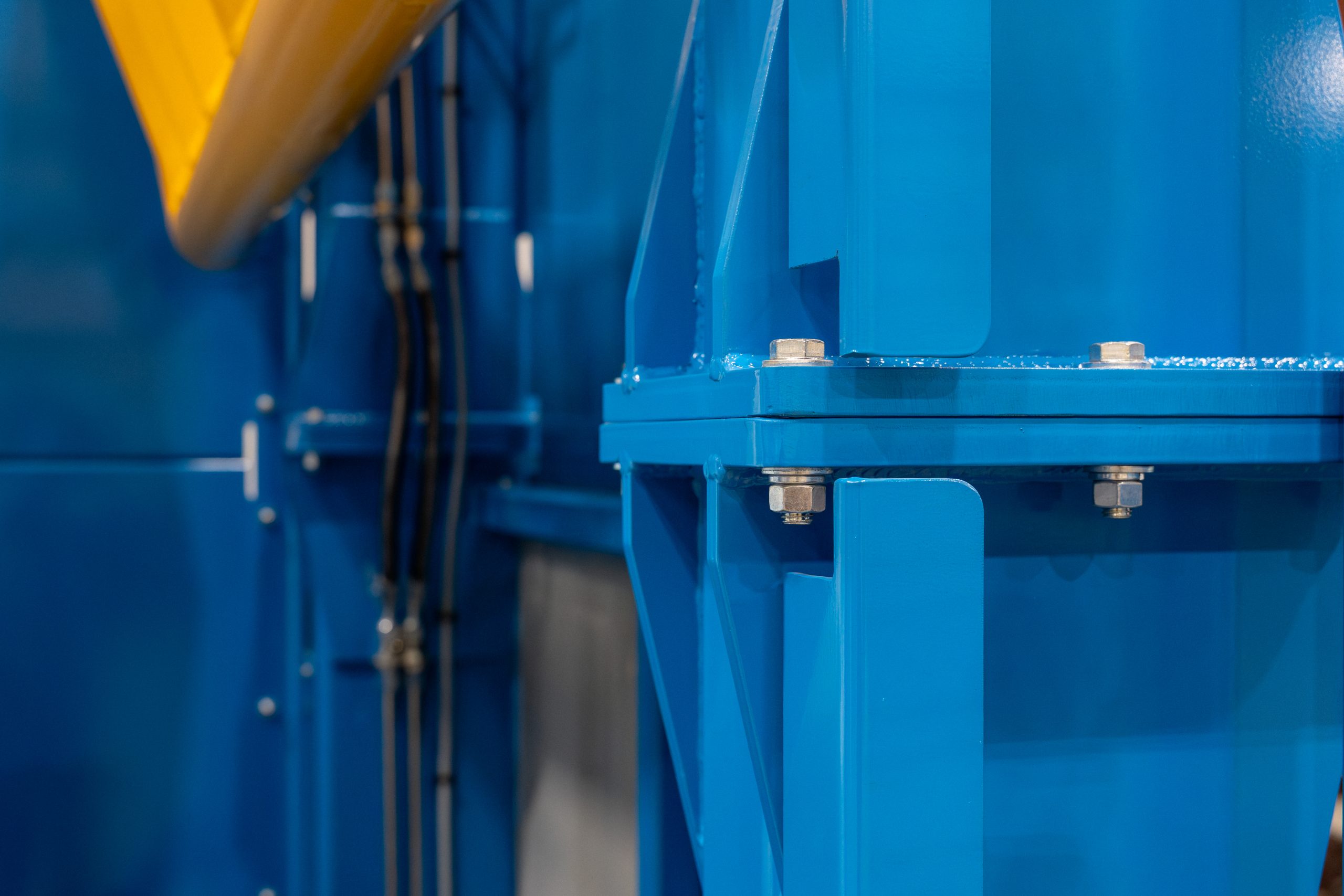 Hazard-Rated Bulk Bag Conditioning System Restores Compacted Supersacks